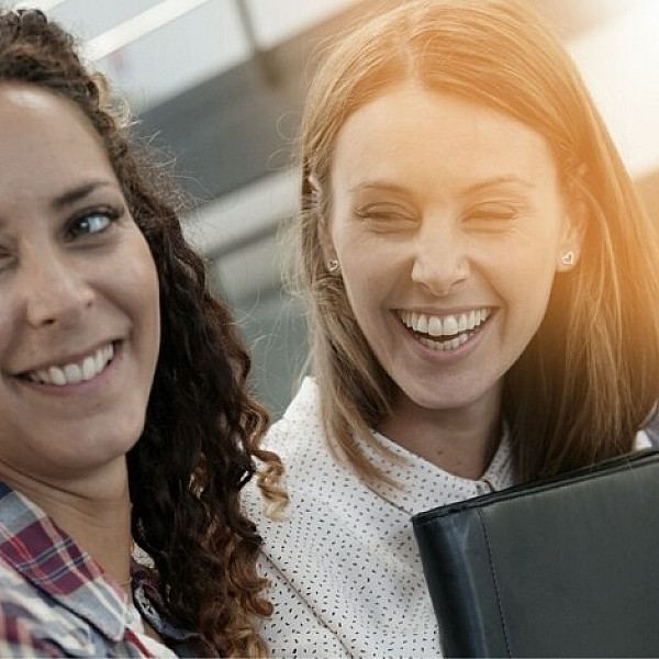 Praxiserfahrung im Studium: Fit für den Berufseinstieg | Staufenbiel ...